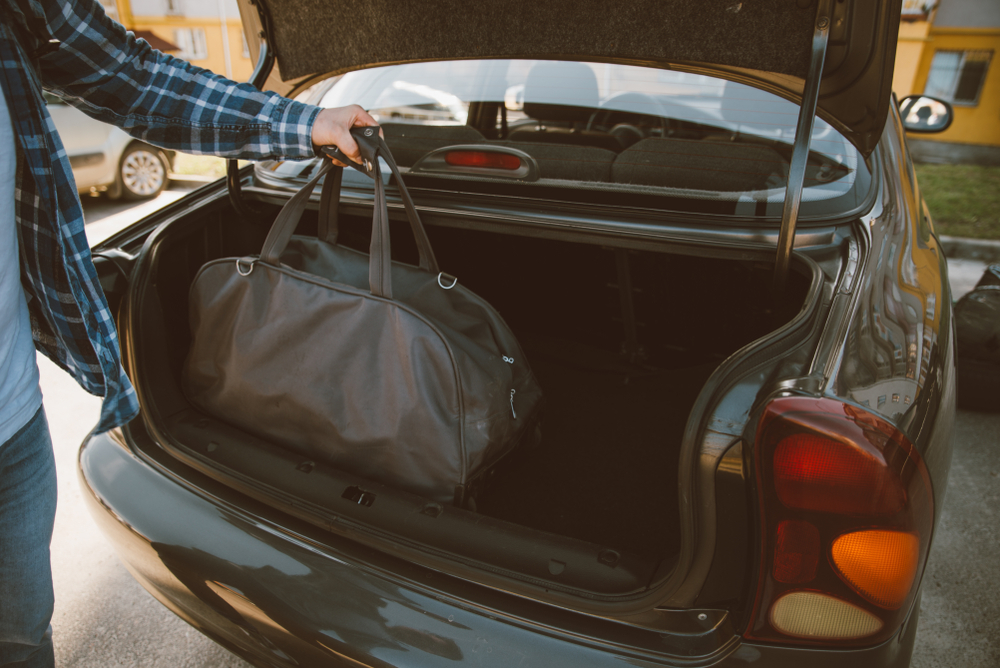 What To Keep In Your Car In Case Of An Emergency